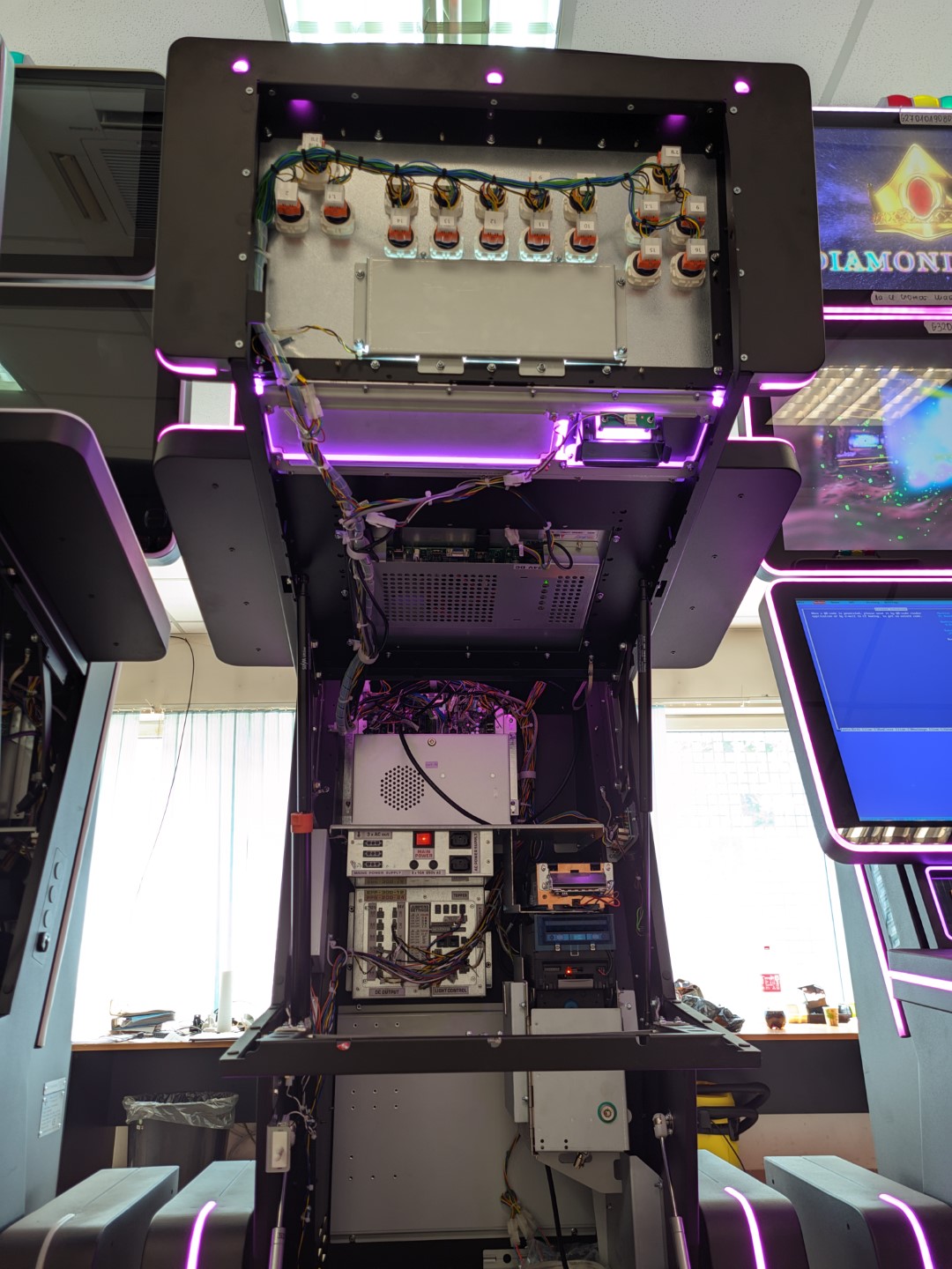 CT Gaming - Slot Machines